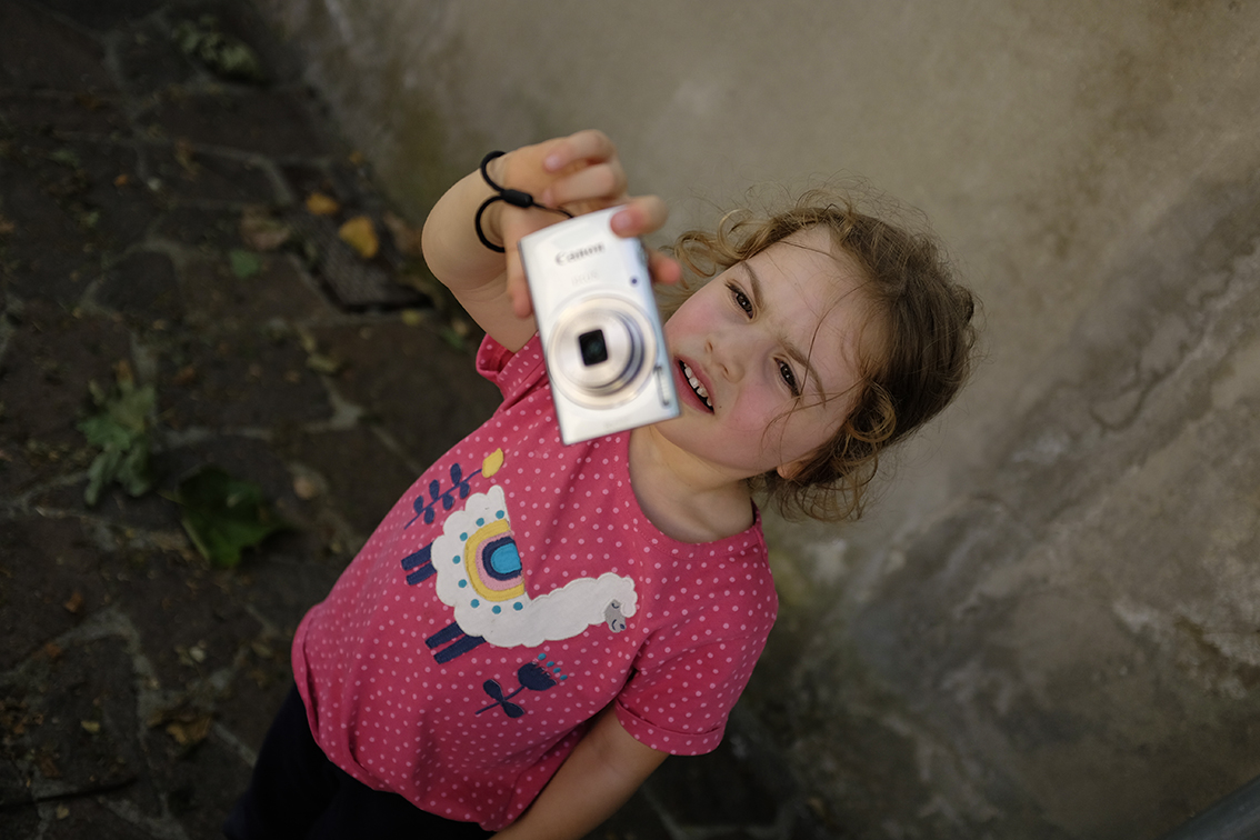 5 First Steps in Teaching Photography to Your Kid – Creative Parenting